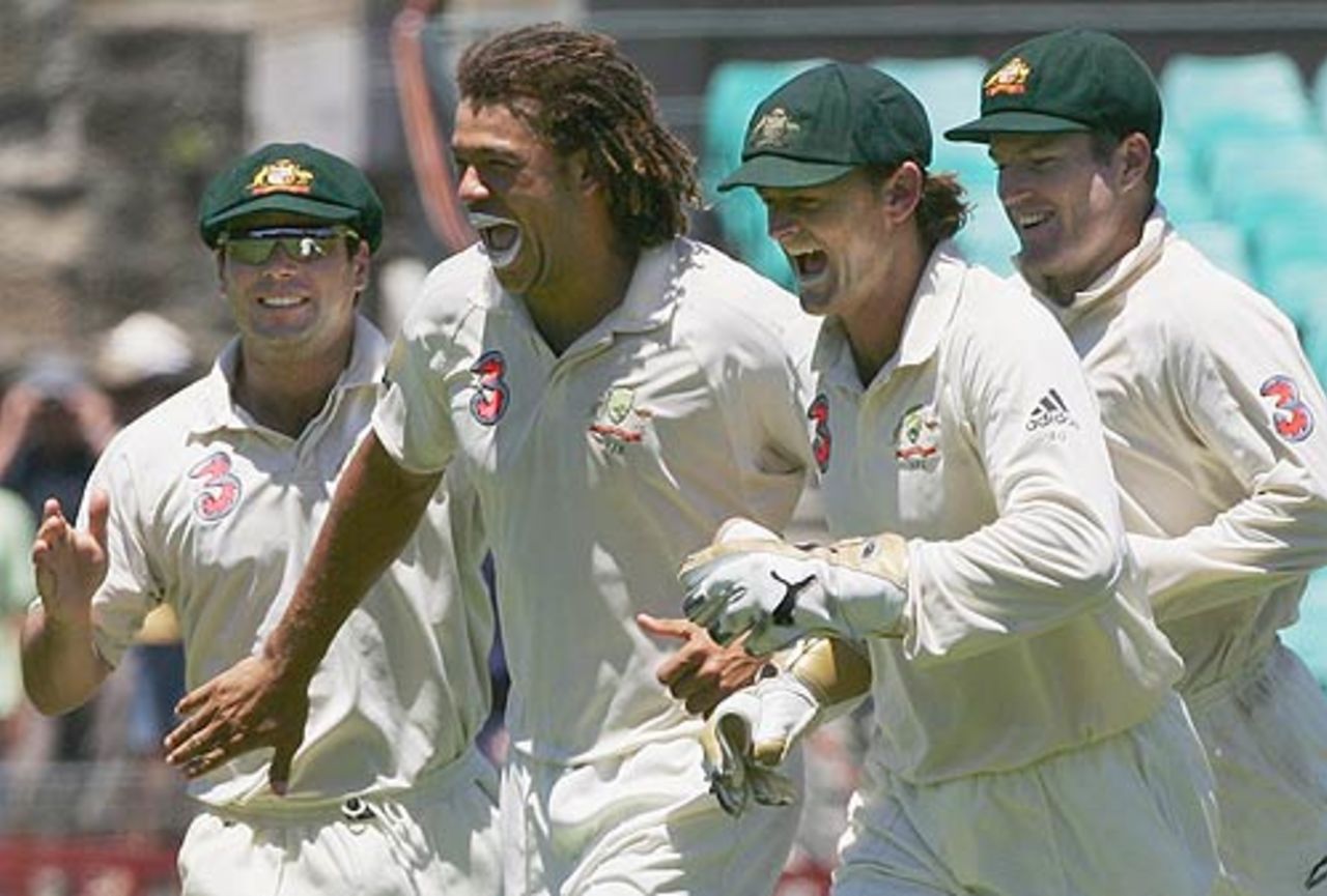 Brett Lee congratulates Ashwell Prince on his century | ESPNcricinfo.com