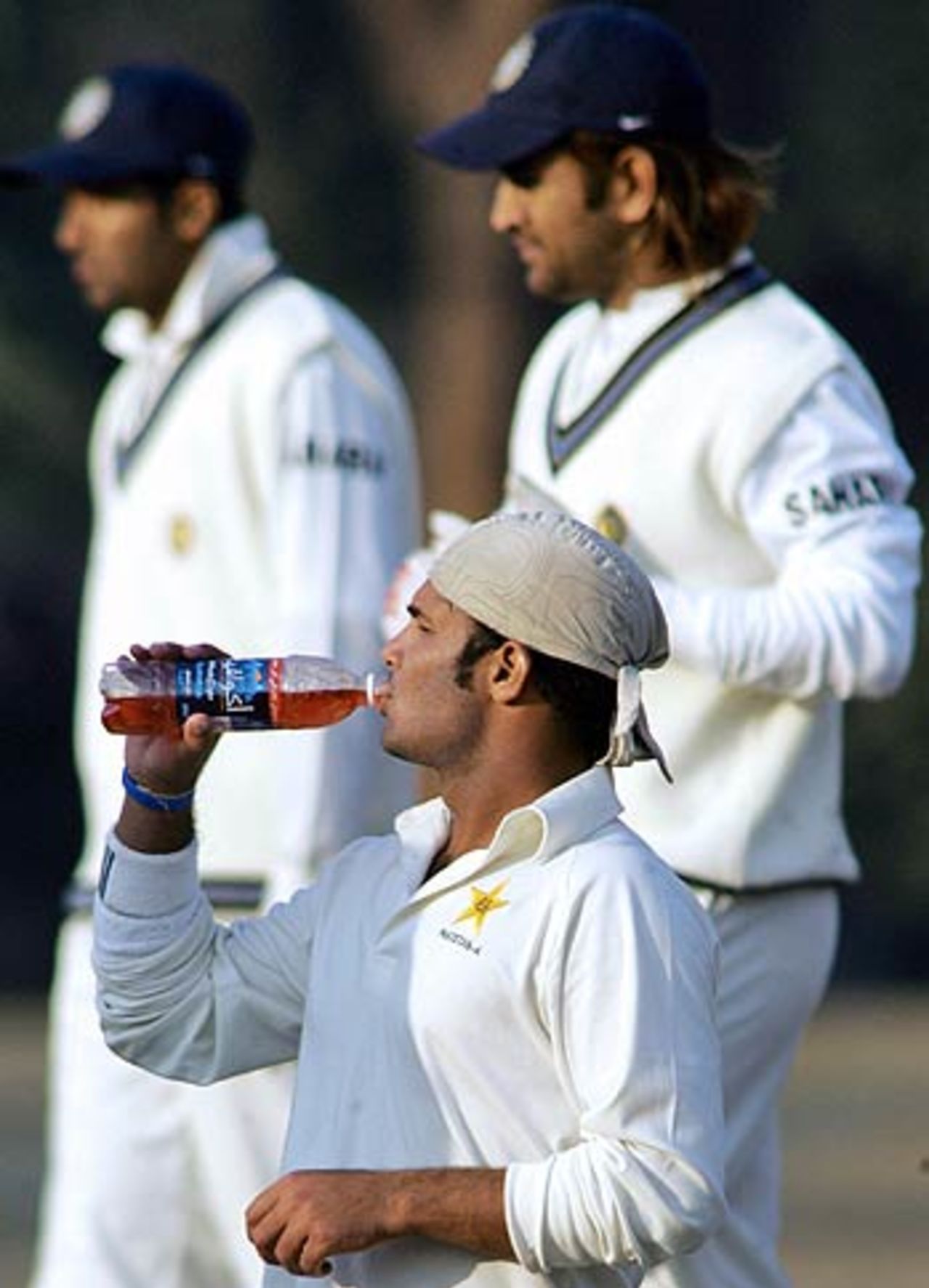 Ahmed Amla celebrates his fifty | ESPNcricinfo.com
