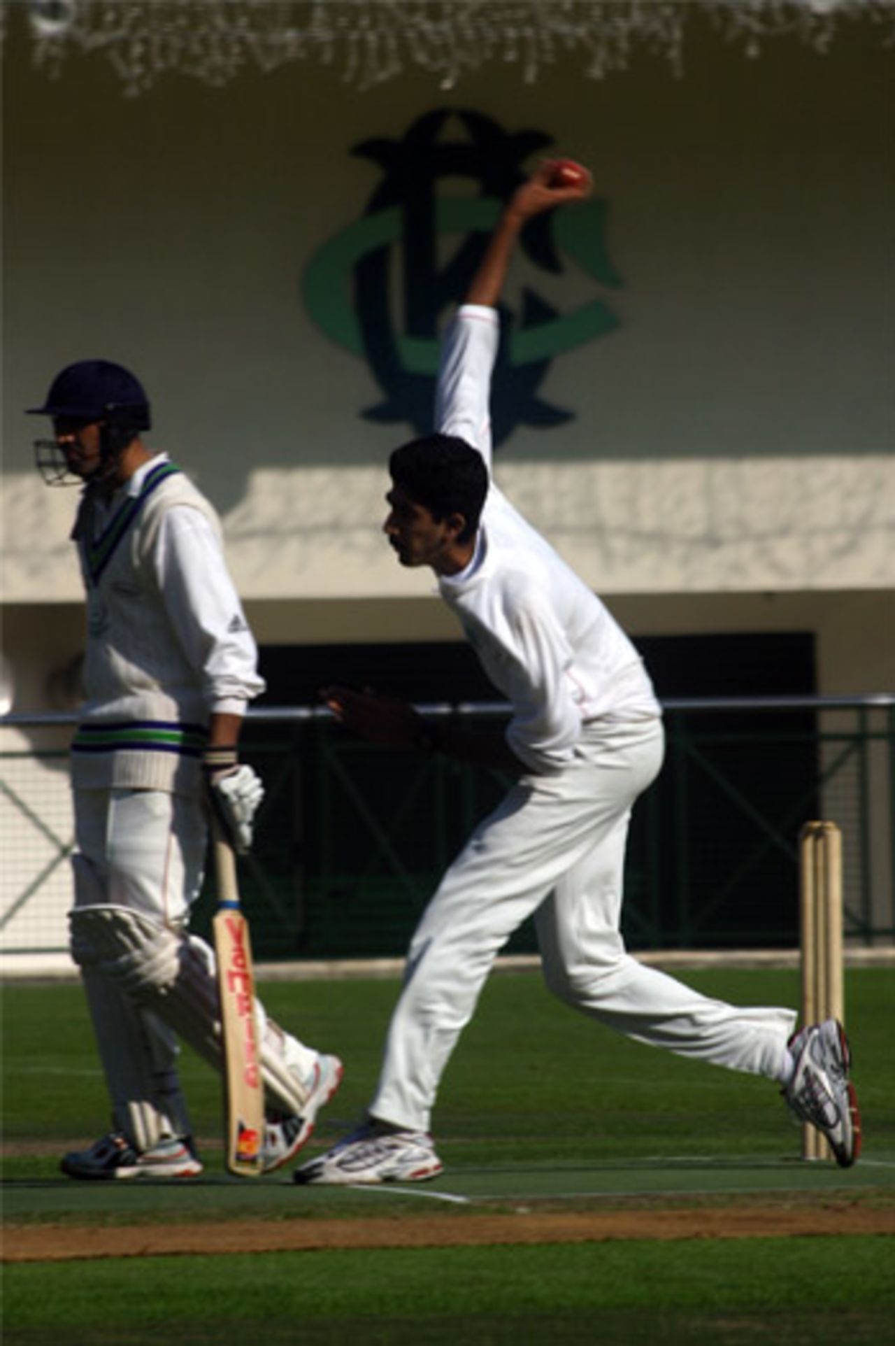 Khuram Shahzad bowling in a Twenty20 match at KCC | ESPNcricinfo.com