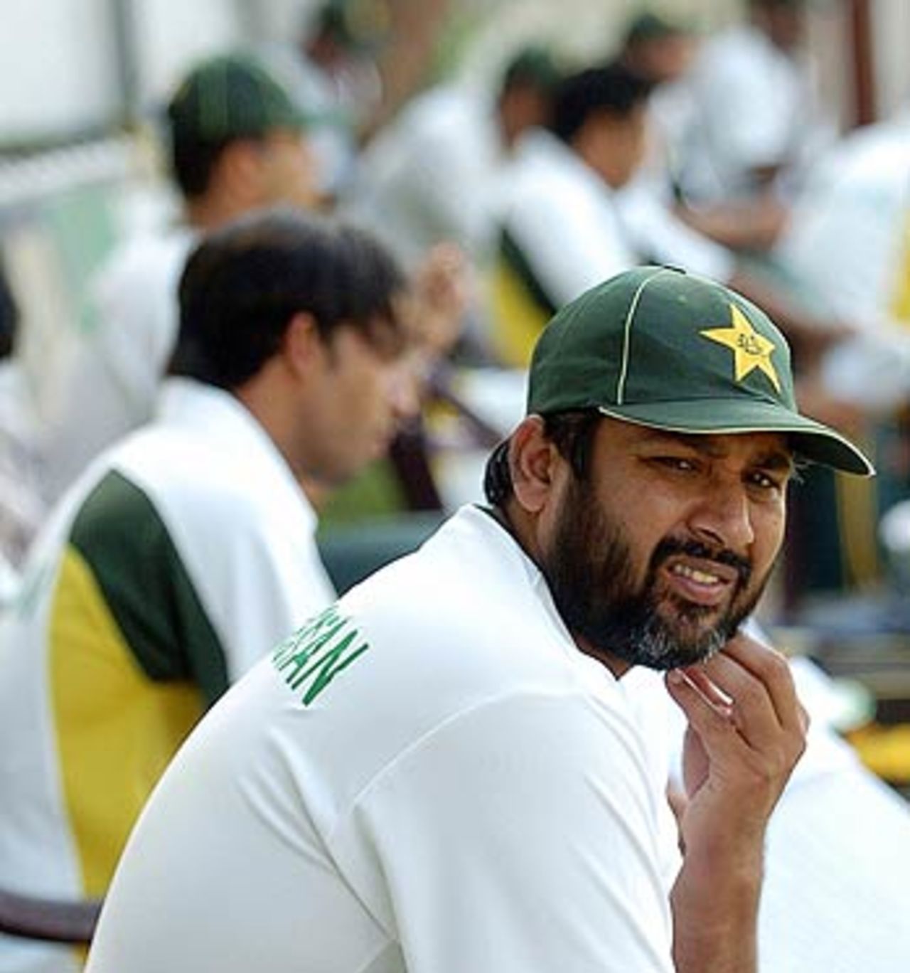 Inzamam-ul-Haq is deep in thought | ESPNcricinfo.com
