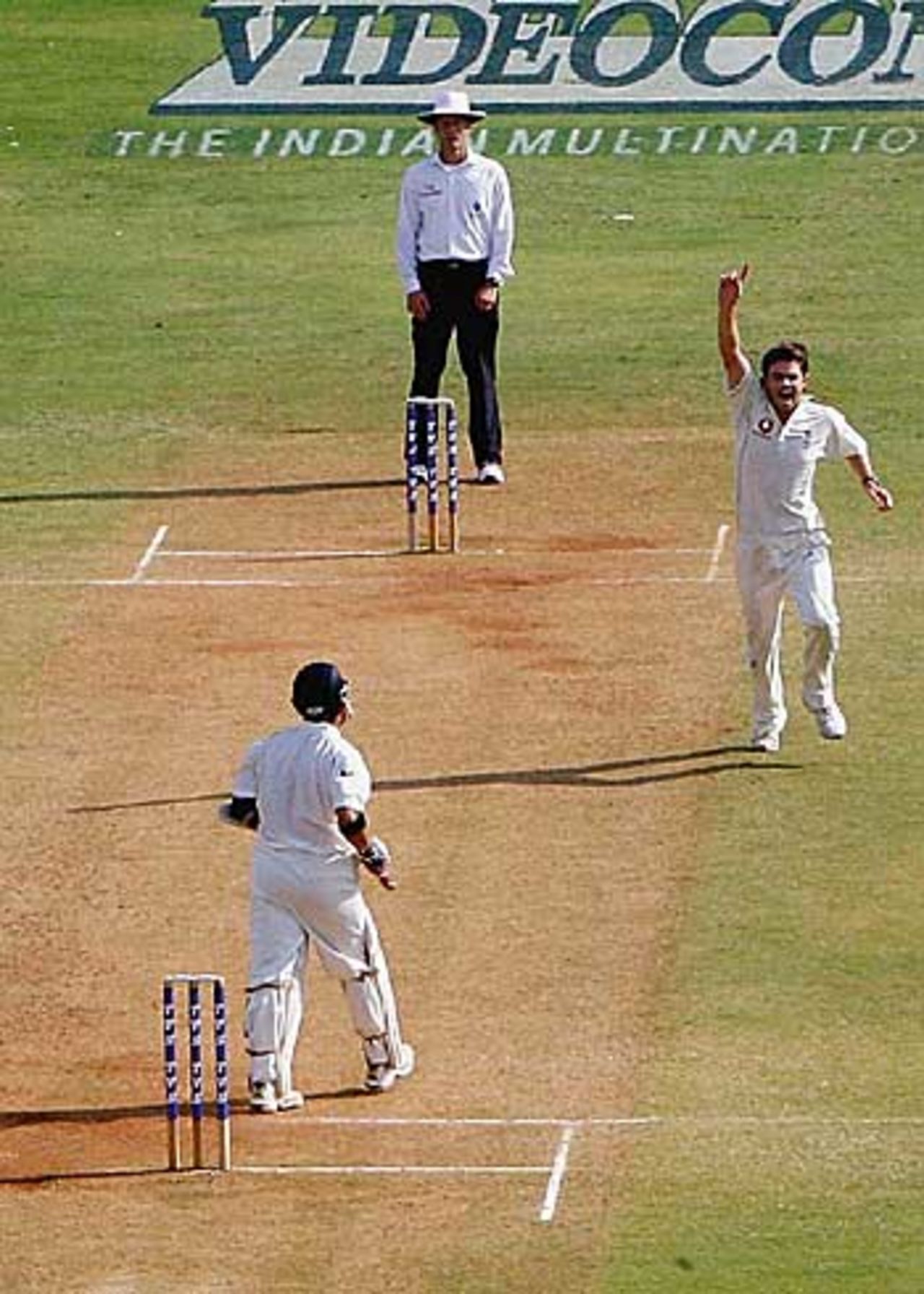 Sachin Tendulkar trudges back | ESPNcricinfo.com