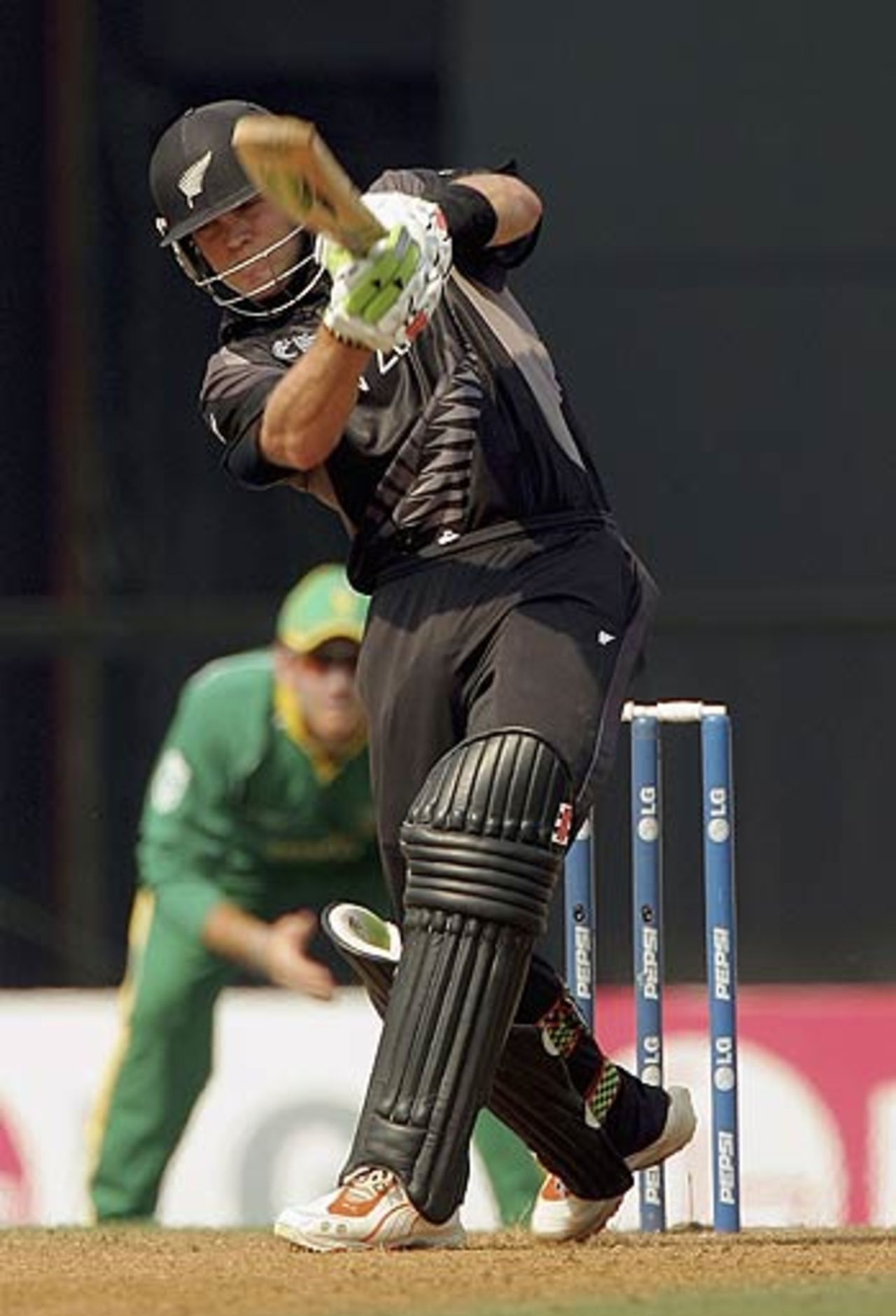 Lou Vincent is bowled by Shaun Pollock | ESPNcricinfo.com