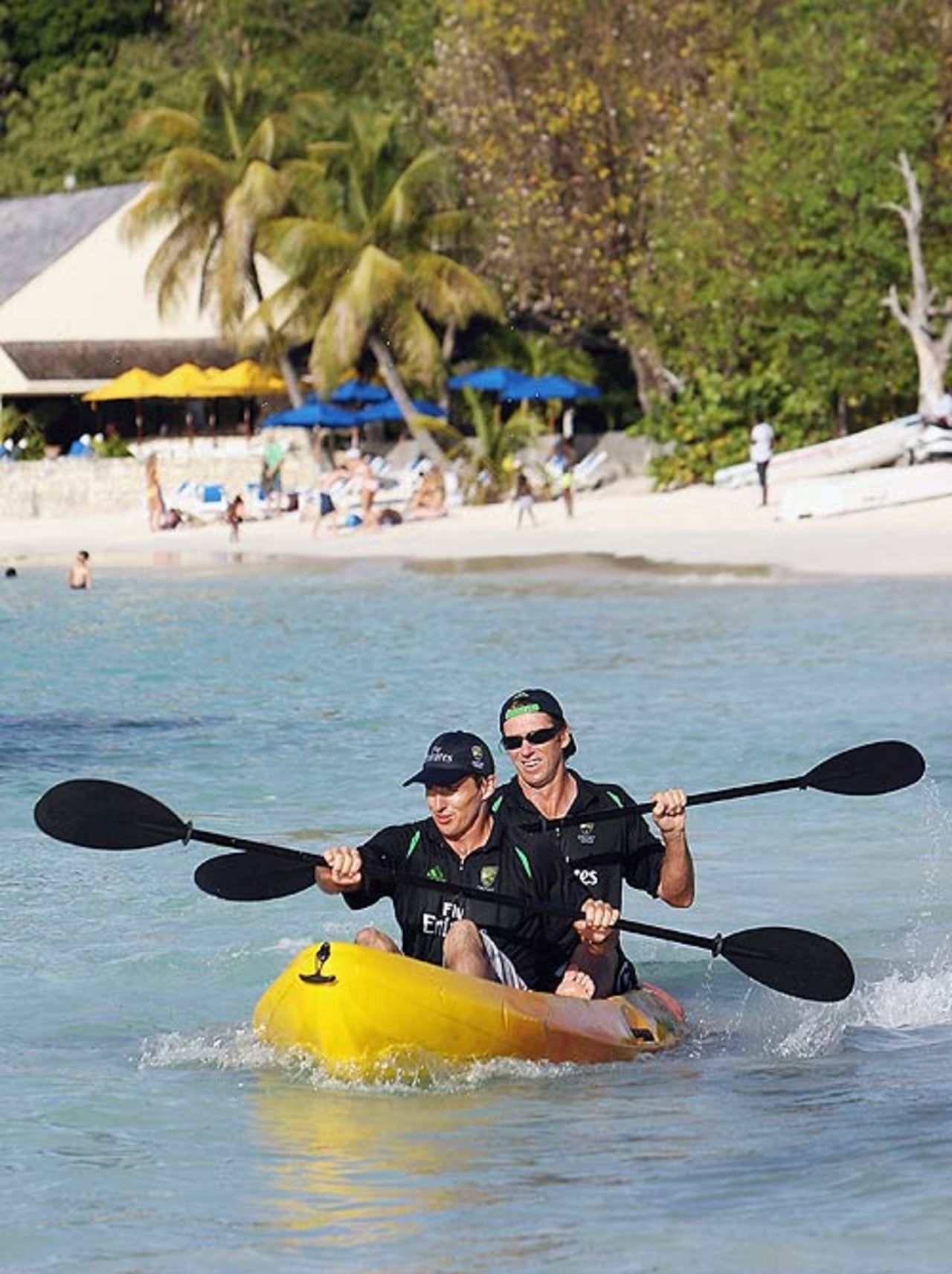Brad Hogg and Glenn McGrath enjoy a day off with some kayaking ...
