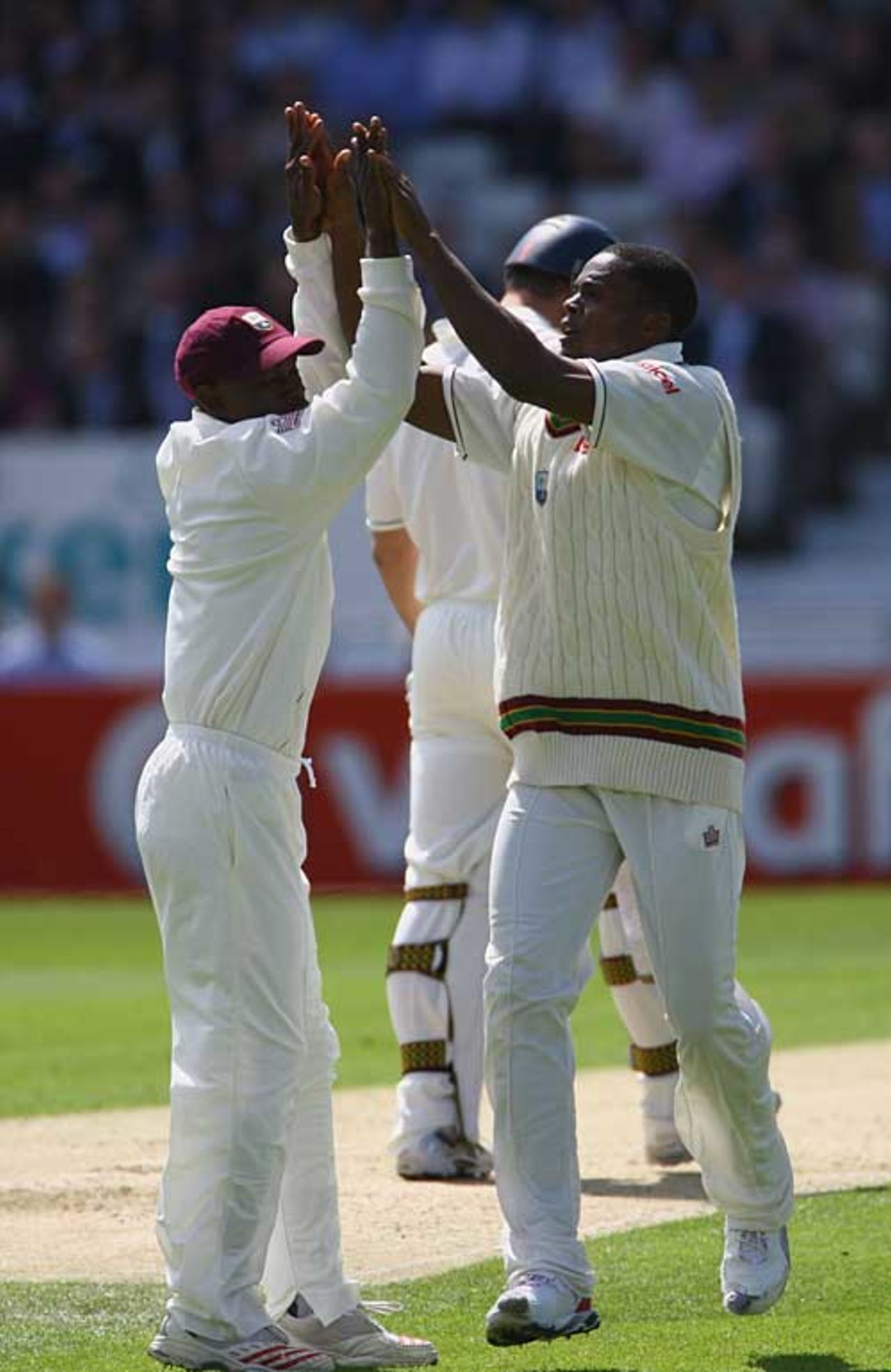Daren Powell celebrates his first wicket | ESPNcricinfo.com