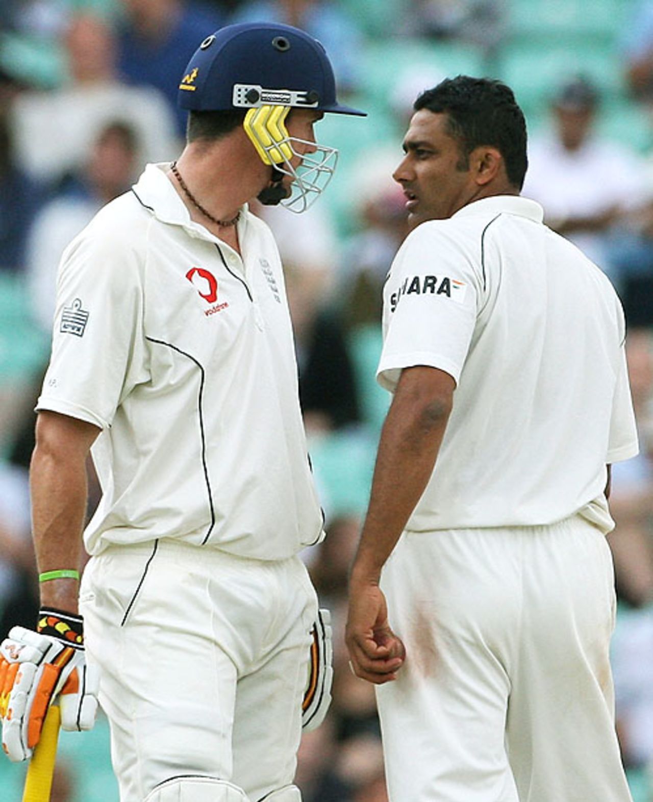 Kevin Pietersen and Anil Kumble have a small argument | ESPNcricinfo.com