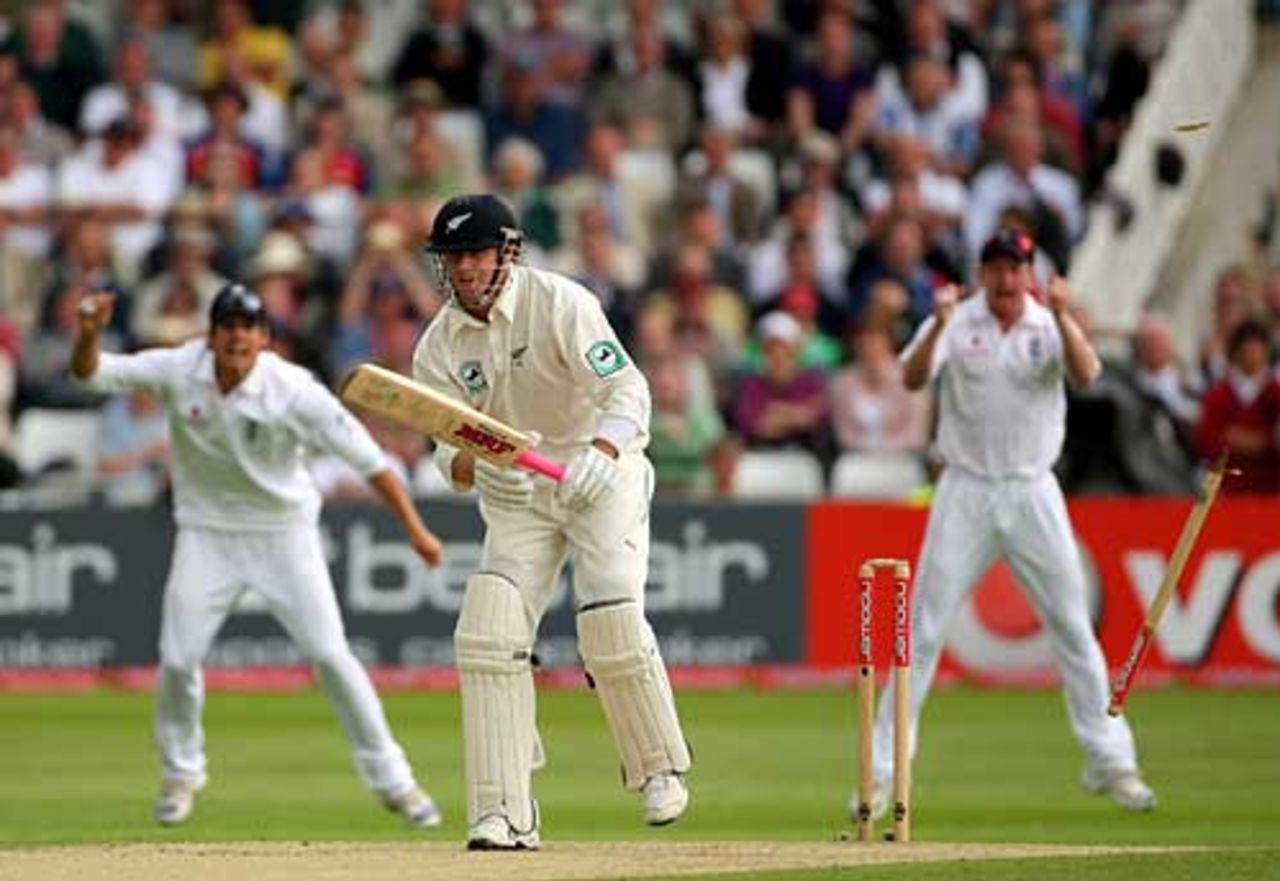 Aaron Redmond's off stump goes cart wheeling | ESPNcricinfo.com