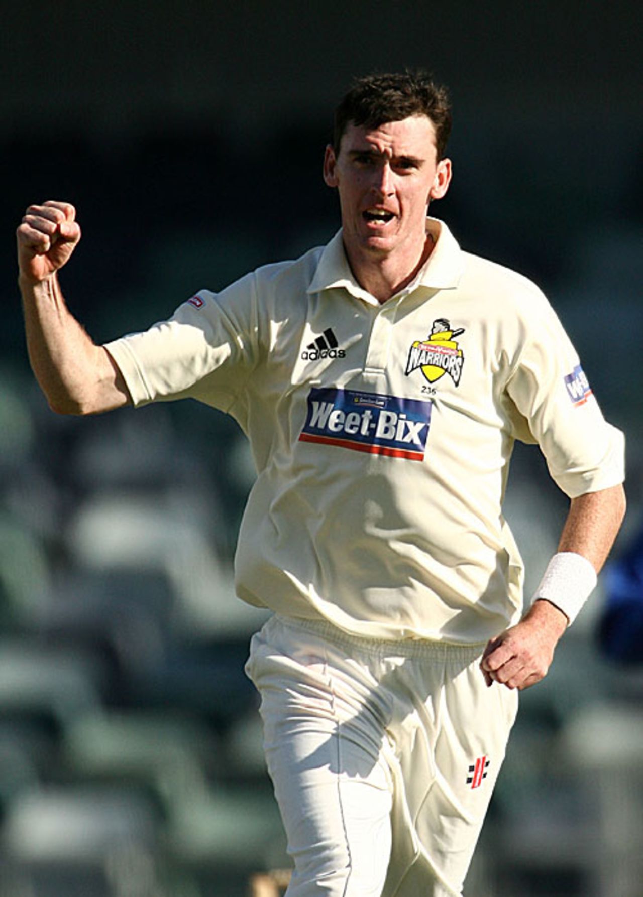 Steve Magoffin was the chief destroyer with 6 for 66 | ESPNcricinfo.com