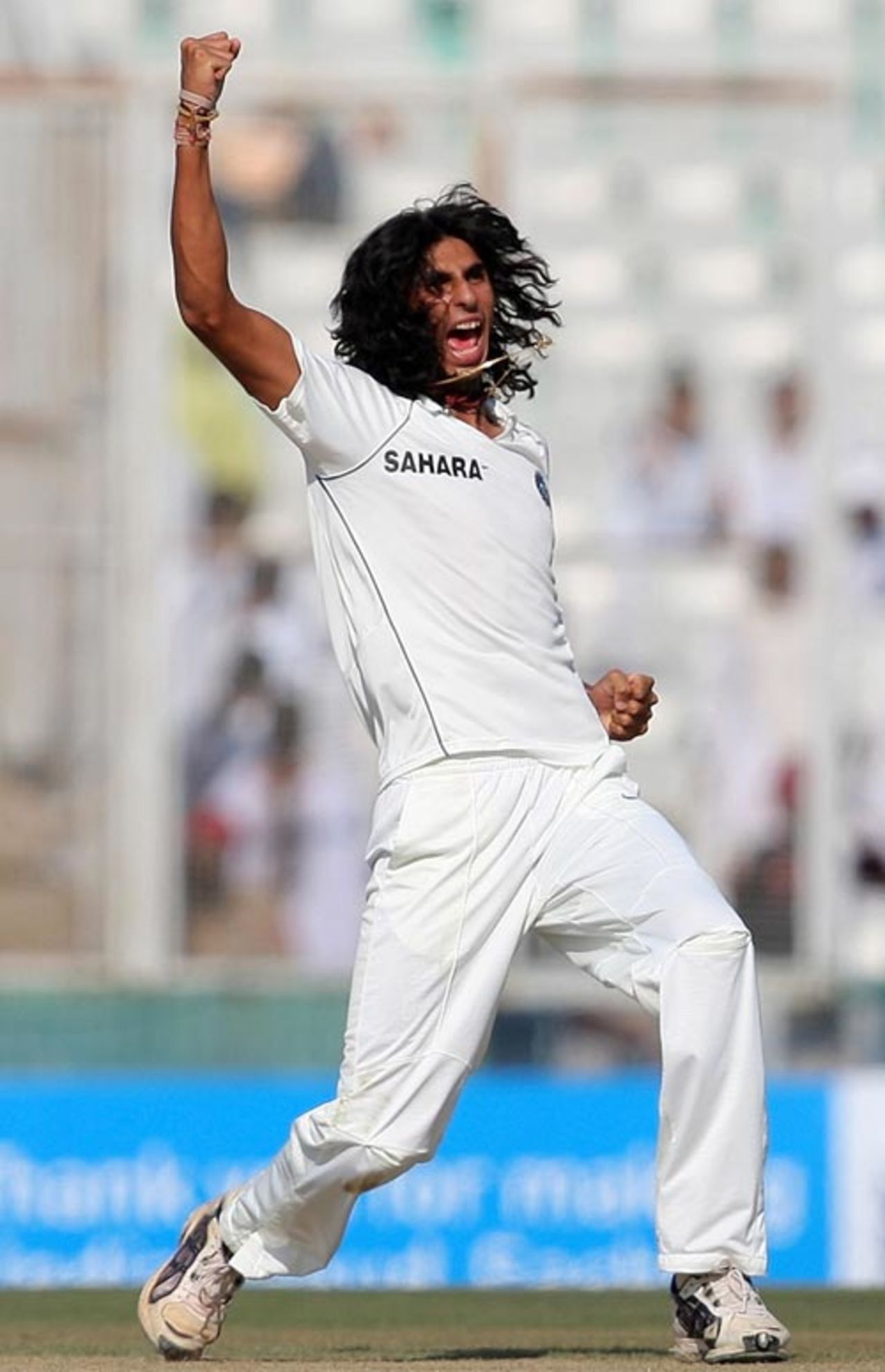 Ishant Sharma is exuberant after snaring Ricky Ponting | ESPNcricinfo.com