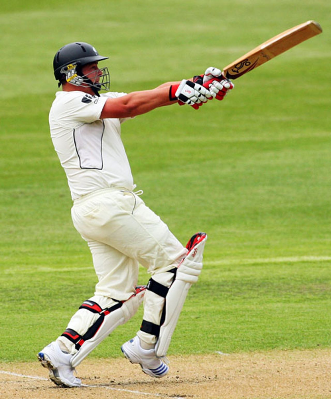 Jesse Ryder plays a a powerful pull | ESPNcricinfo.com