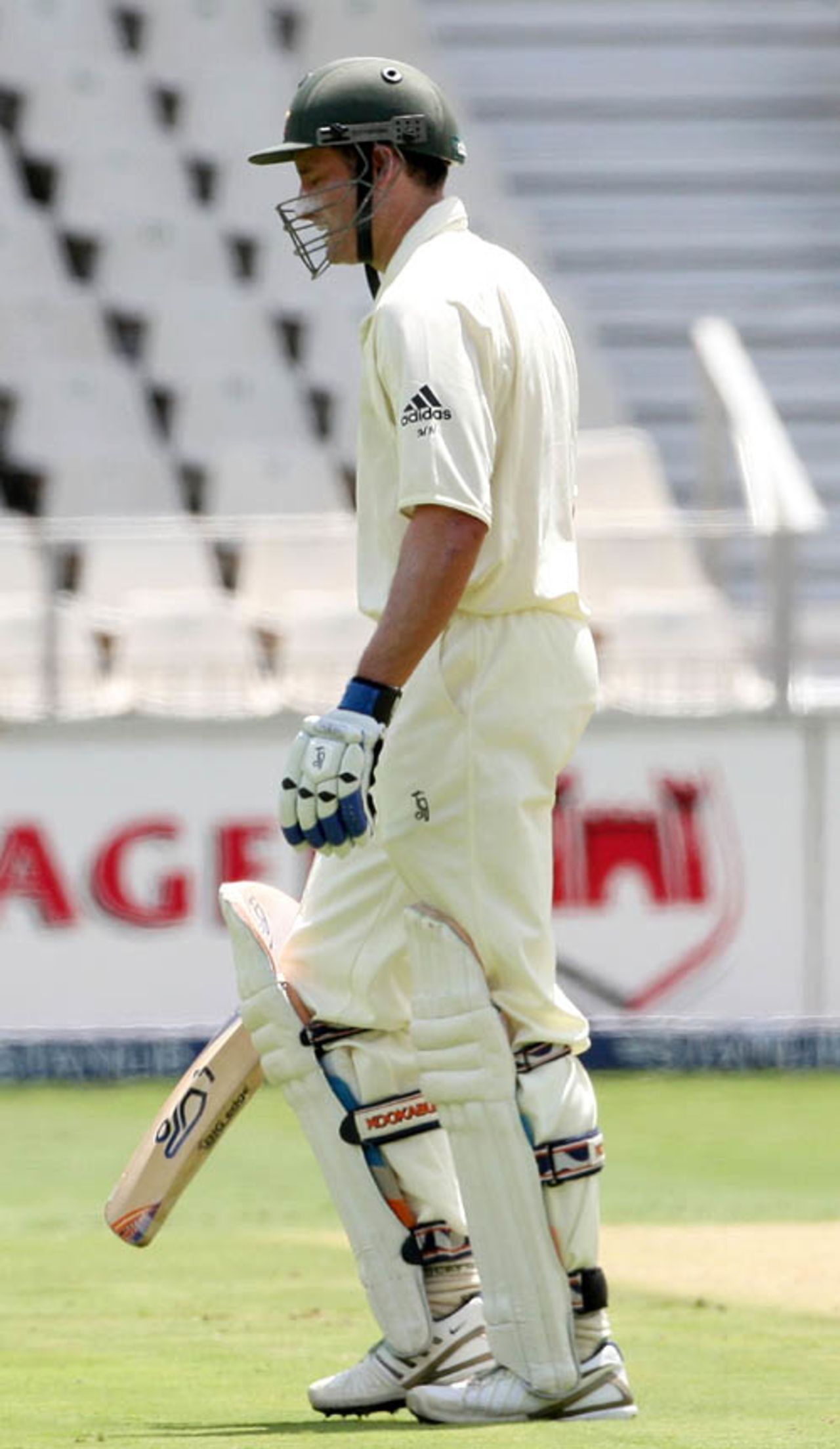 Michael Hussey was caught at second slip off Morne Morkel ...