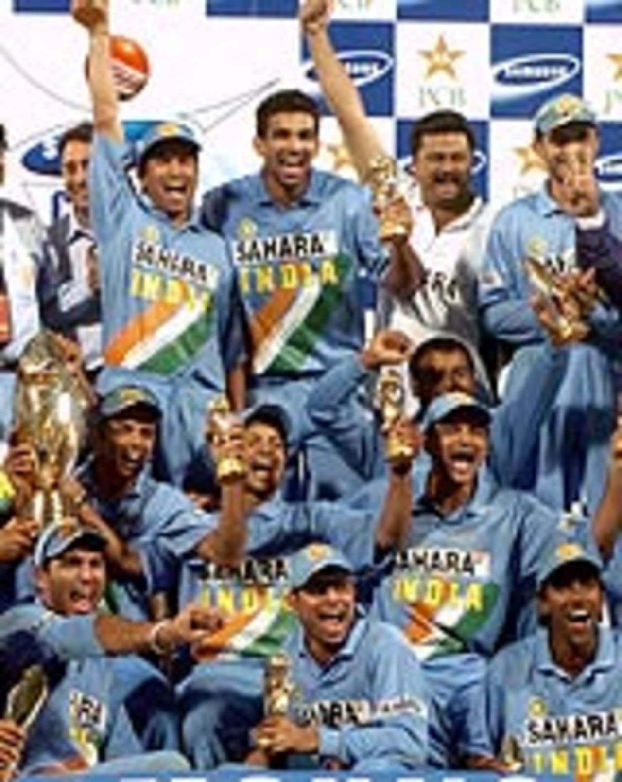The Indian team celebrates the series victory over Pakistan ...