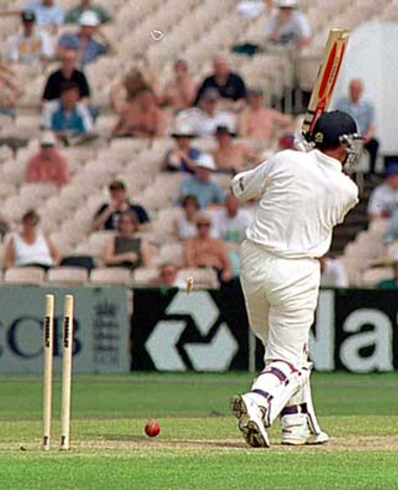 Jonathan Lewis bowled by Flintoff | ESPNcricinfo.com