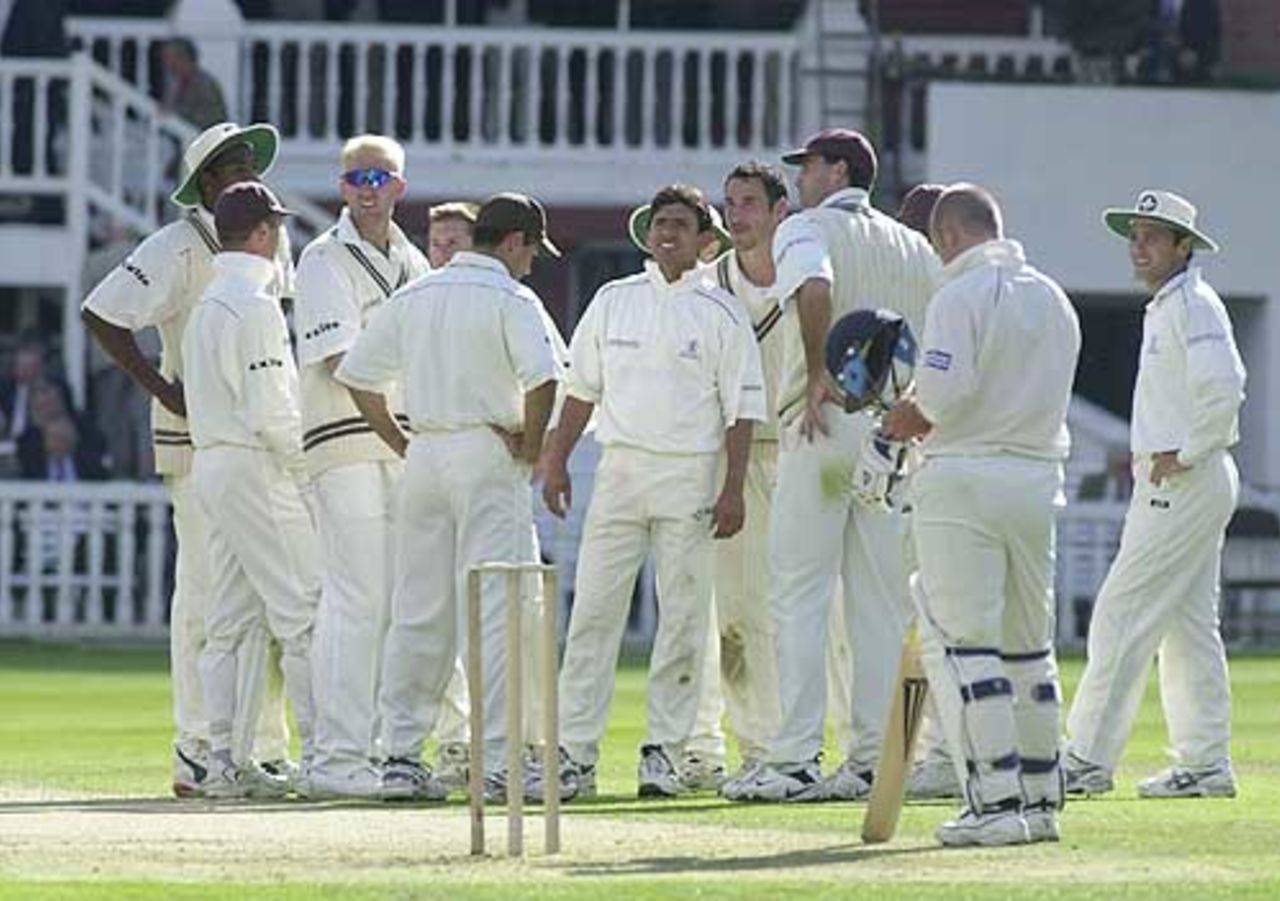 Surrey winners of the 2001 B+H Trophy | ESPNcricinfo.com