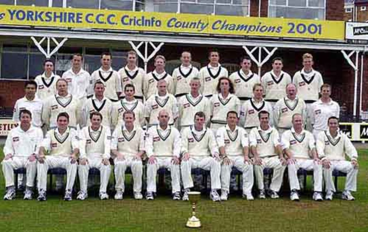 The Yorkshire Squad celebrating the CricInfo Championship success ...