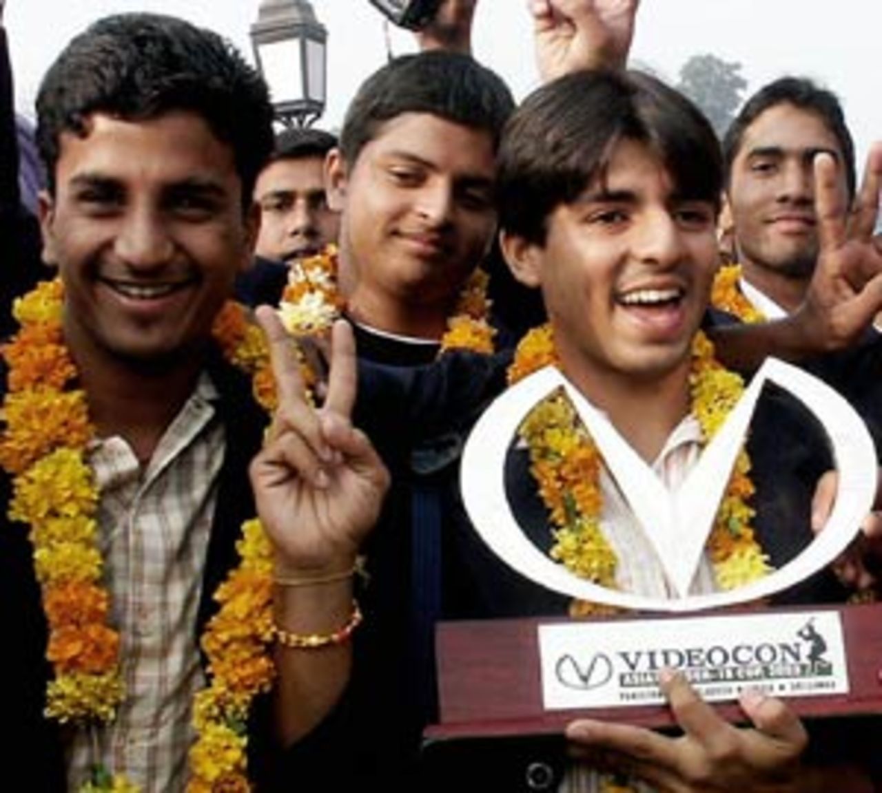 Ashley Giles celebrates taking a sharp return catch to dismiss ...
