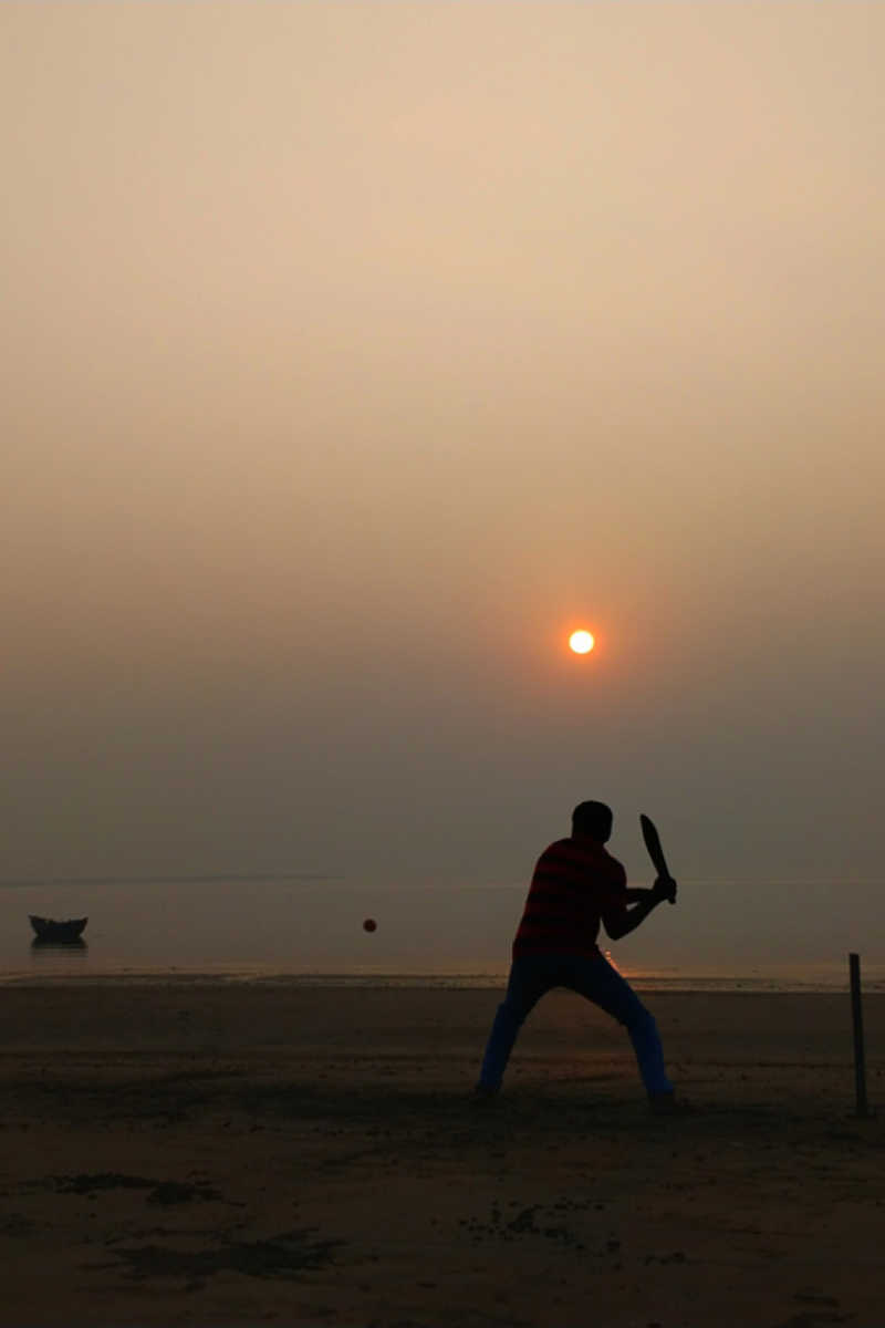 sunset play cricket