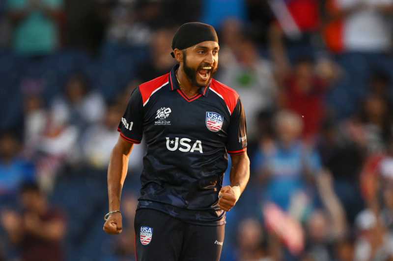 upset cricketer with small