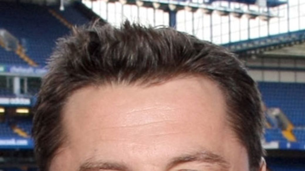 Chris Hollins ODI photos and editorial news pictures from ESPNcricinfo ...