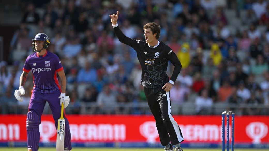 Calvin Harrison ODI photos and editorial news pictures from ...