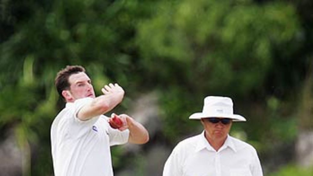 Gareth Shaw ODI photos and editorial news pictures from ESPNcricinfo Images