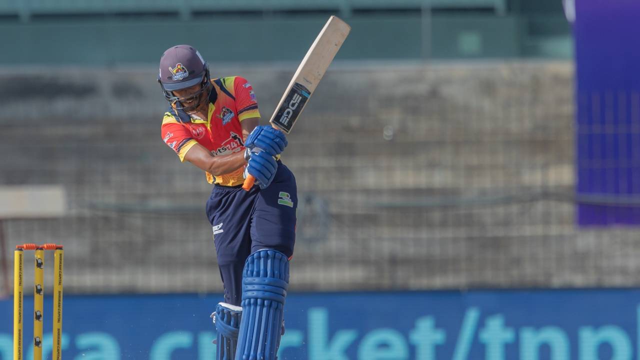 Daryl Ferrario Photos | Image Gallery and Match Pictures