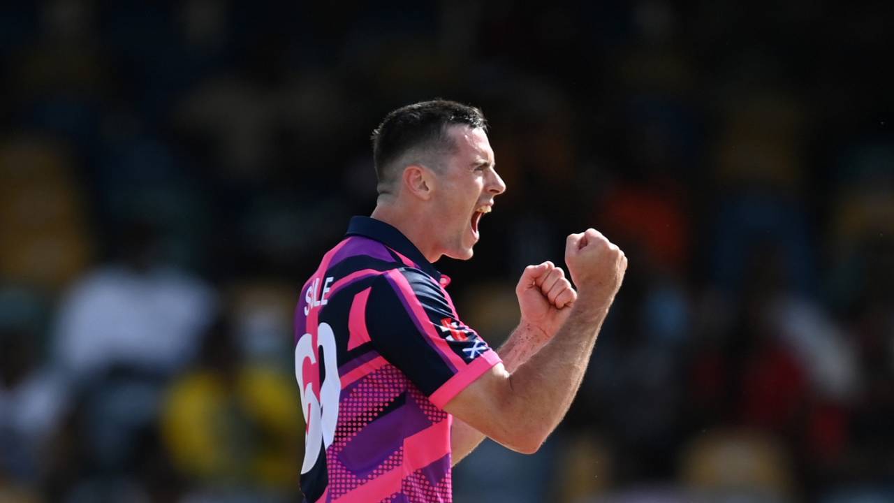 Brad Currie ODI photos and editorial news pictures from ESPNcricinfo Images