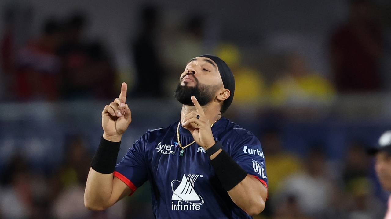 Jasdeep Singh Photos | Image Gallery and Match Pictures