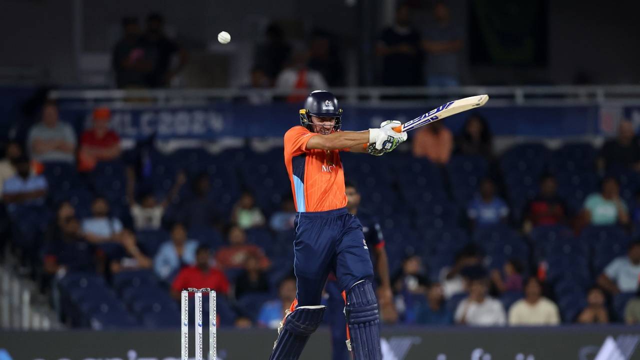 Sanjay Krishnamurthi Photos | Image Gallery and Match Pictures