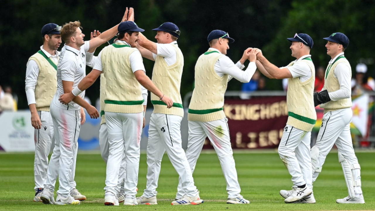 Barry McCarthy Photos | Image Gallery and Match Pictures