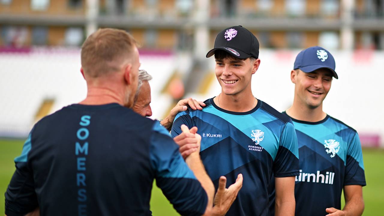 Archie Vaughan Photos | Image Gallery and Match Pictures