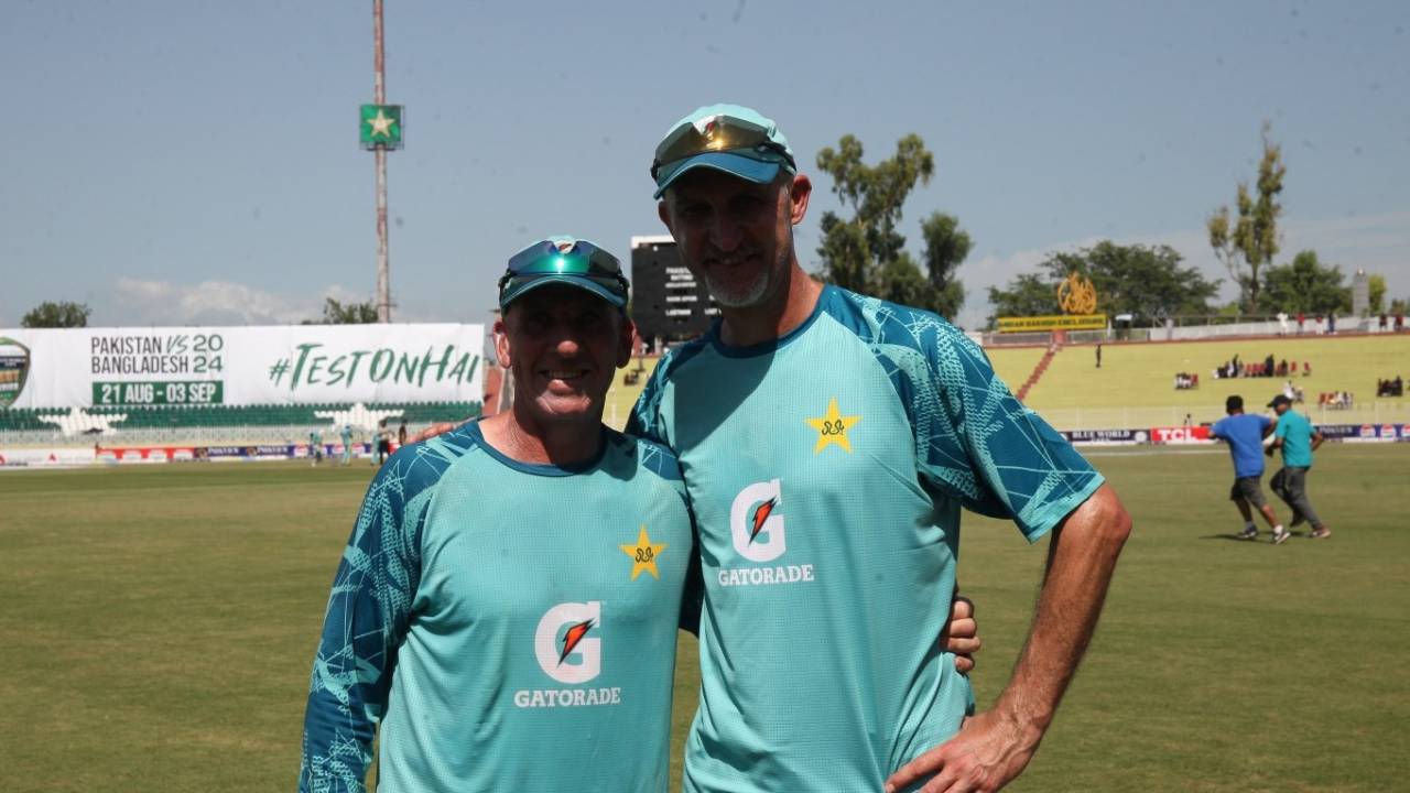 Tim Nielsen Photos | Image Gallery and Match Pictures