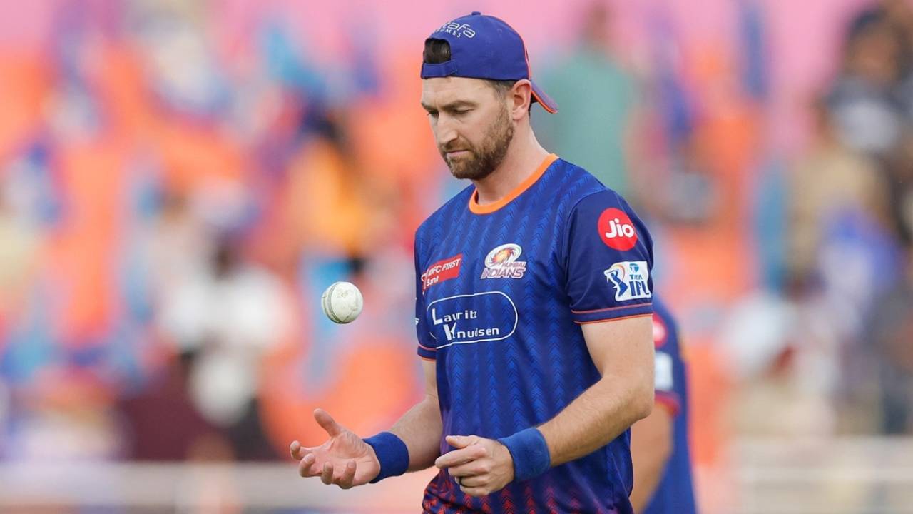 IPL 2026 - RCB sign Richard Gleeson for Nuwan Thushara; CSK replace ...