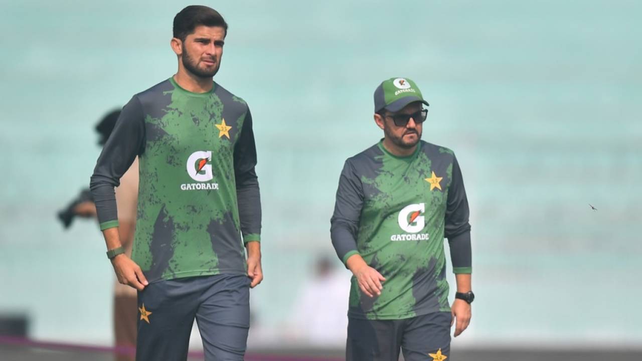Pak vs Aus 2026 - Mike Hesson debunks pitches 'myth', says there will ...