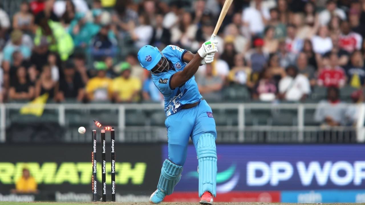 Andre Russell Photos | Image Gallery and Match Pictures