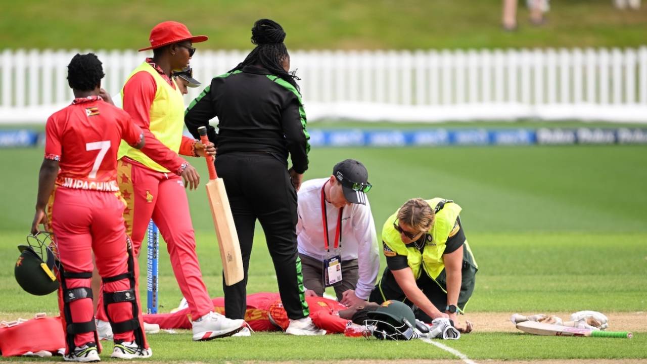 NZ vs Zim, 2nd ODI - Zimbabwe batter Kelis Ndhlovu taken for scans ...