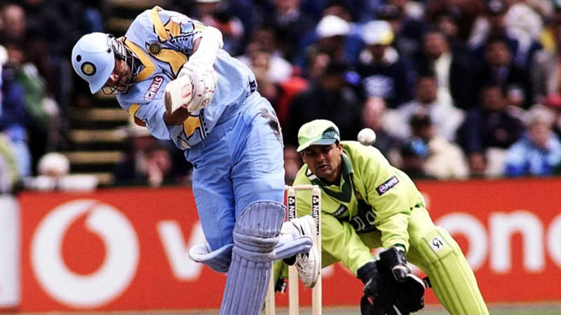 rahul dravid qualification