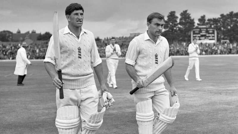 andrew luckhurst cricketer