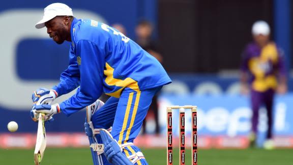 'Never seen 30 legends in the same dressing room' - Ambrose ...