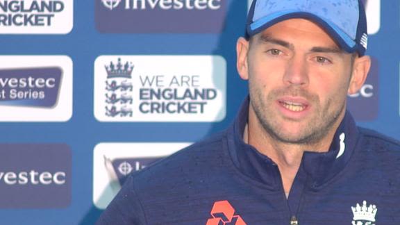 'Rare to see someone settle like Roland-Jones' - Anderson ...