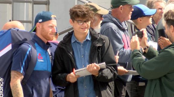 Autographs, photos and football - Stokes returns to the England camp ...