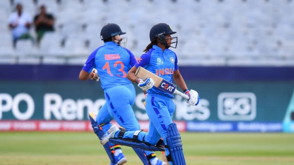 Moonda - West Indies were being punished, looked no match for India ...