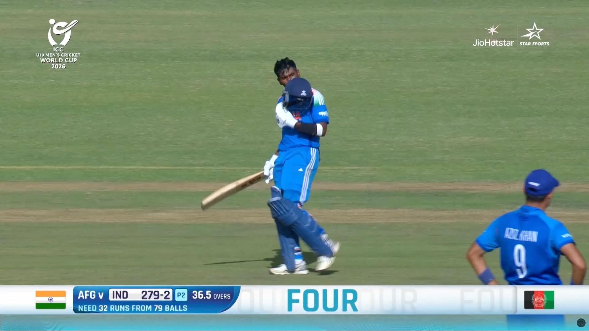 Watch - Aaron George's match-winning century | ESPNcricinfo.com