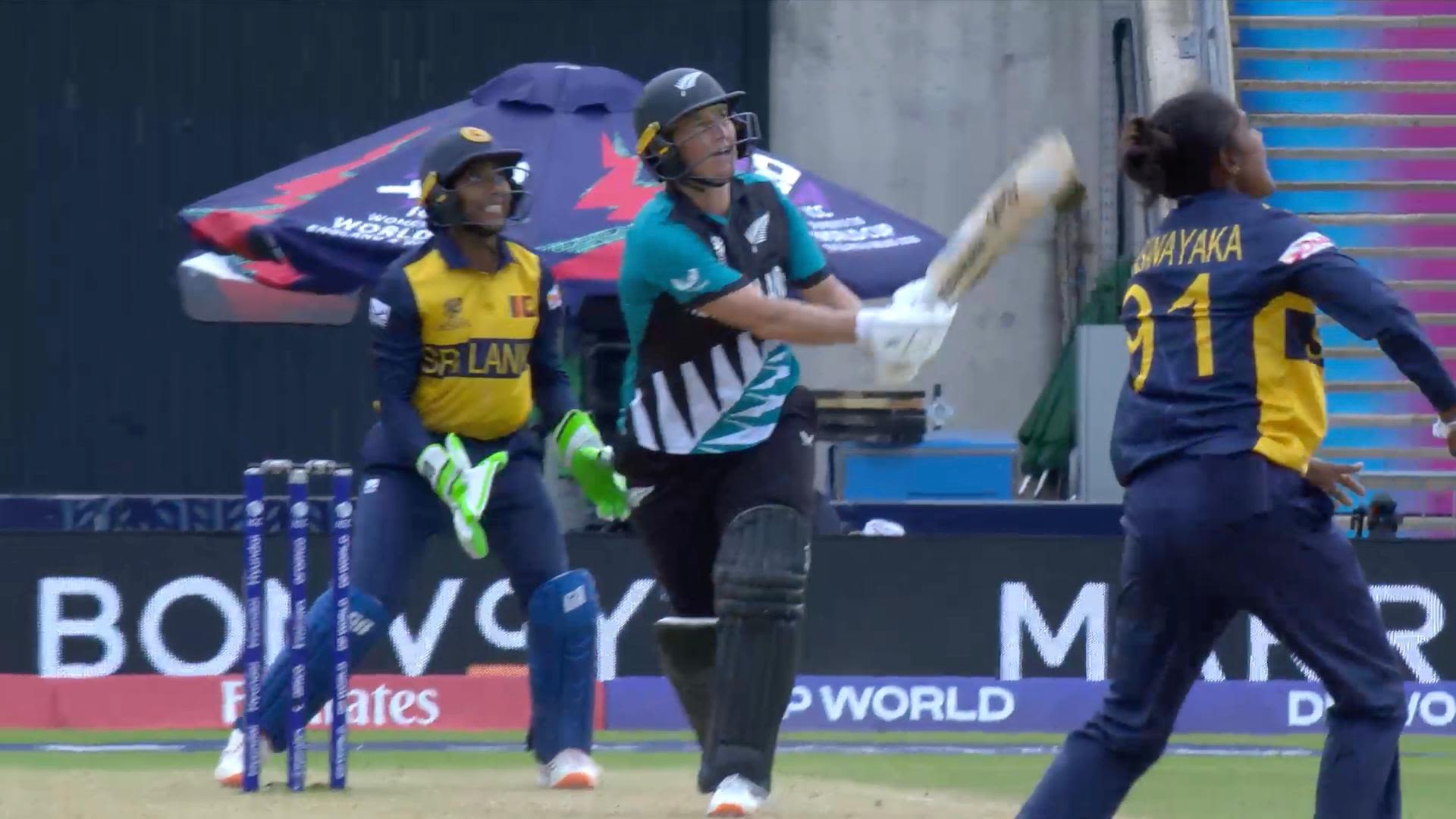 Watch - Devine clubs one over wide long on for six | ESPNcricinfo.com