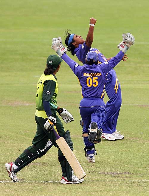 Jalil stars in comfortable win | ESPNcricinfo.com