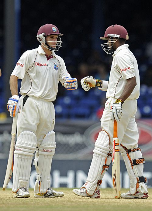 Brendan Nash and Shivnarine Chanderpaul punch gloves after reaching ...