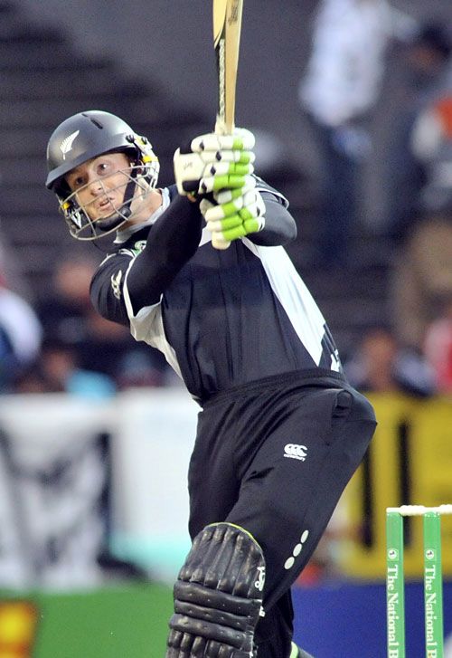Martin Guptill launches into one | ESPNcricinfo.com