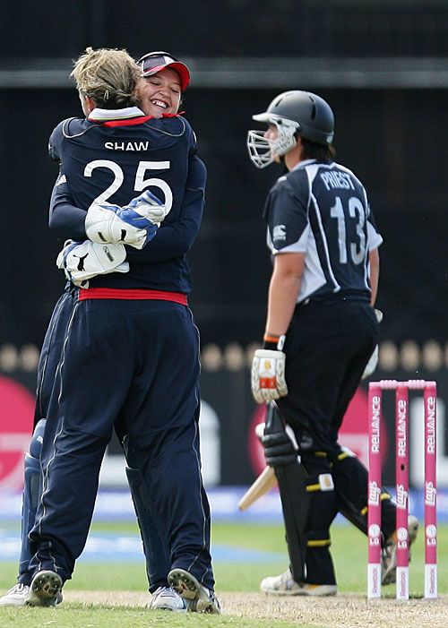 Nicky Shaw ended New Zealand's innings at 166 | ESPNcricinfo.com