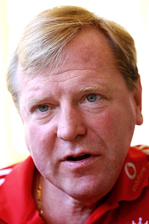 Hugh Morris addresses the media | ESPNcricinfo.com