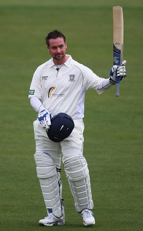 Ian Blackwell celebrates his hundred | ESPNcricinfo.com