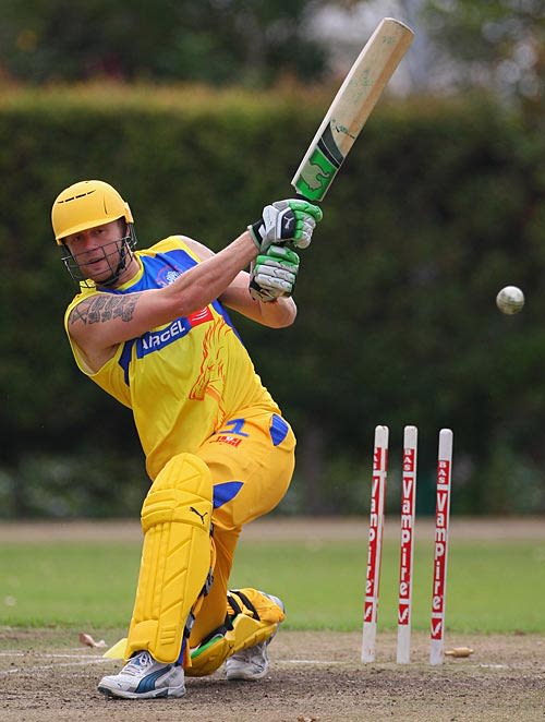 Andrew Flintoff bats | ESPNcricinfo.com